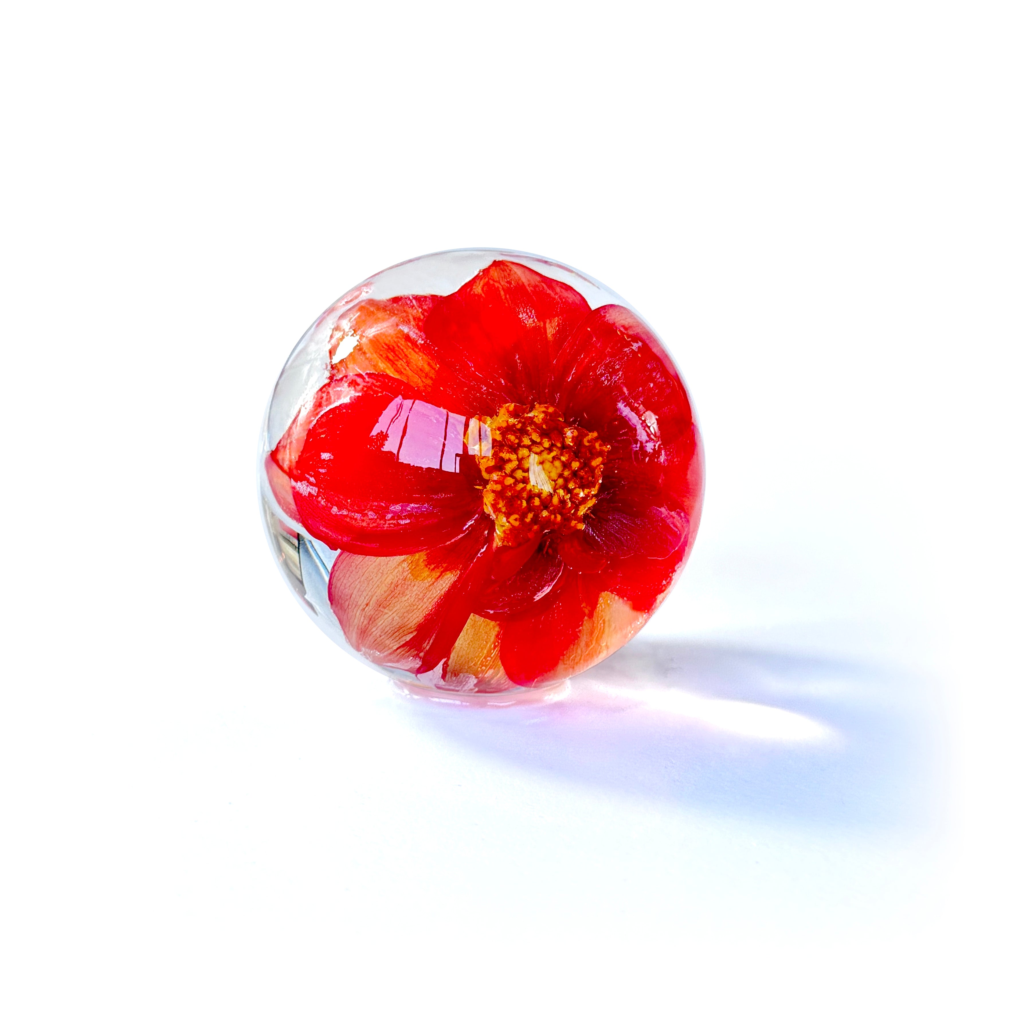 The Floral Sphere, 12 Qty – Minnesota Ice